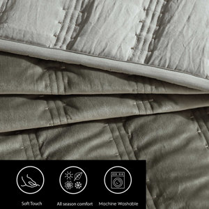 Vera Wang Linear Stitch Solid Quilt Set & Reviews | Perigold