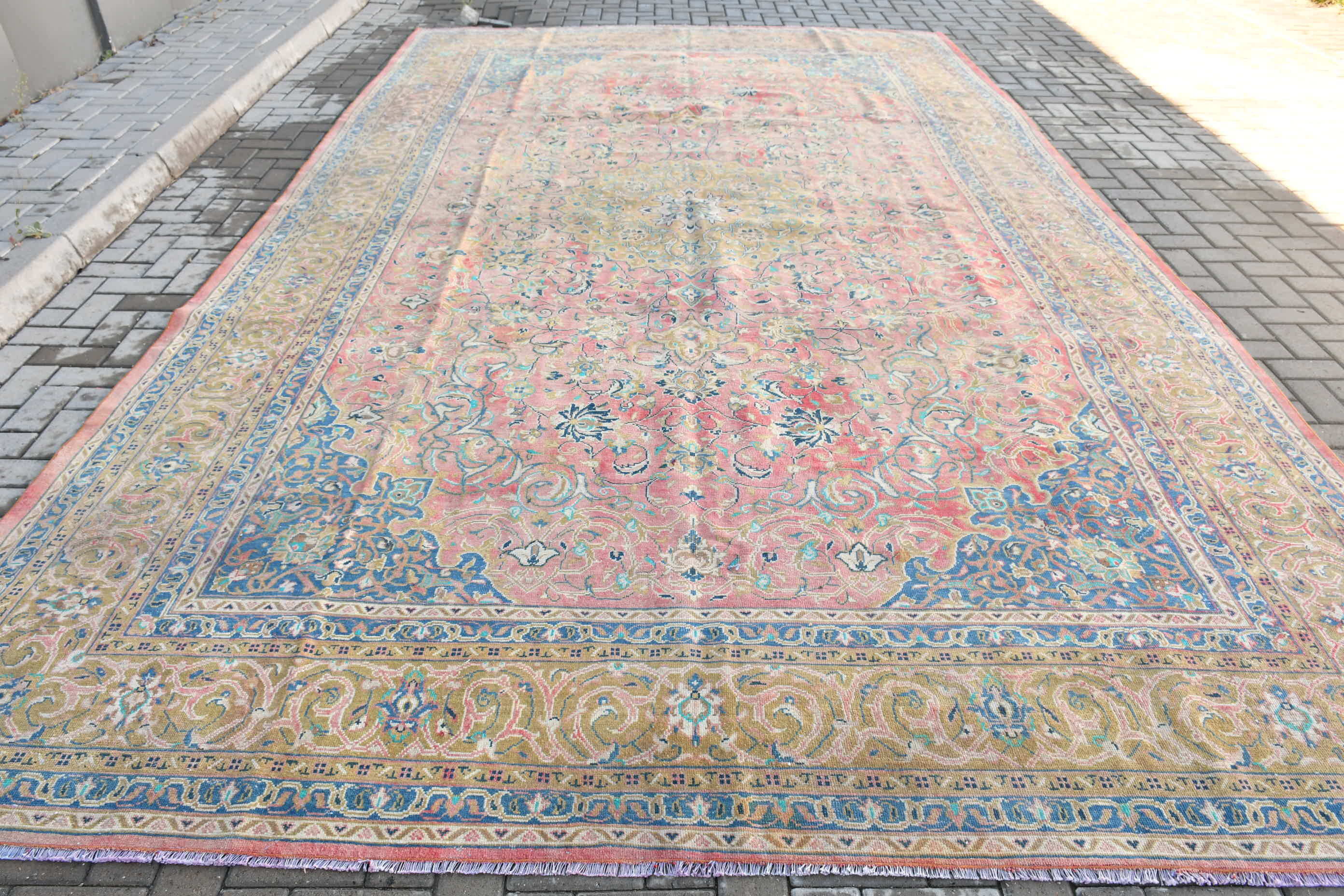 kayra export Authentic Turkish Vintage Oversize Red Carpet For Home ...