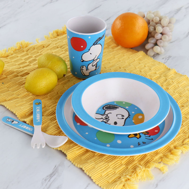 Peanuts Fun Times 5 Piece Kid's Bamboo Melamine Dinnerware Set In Blue ...