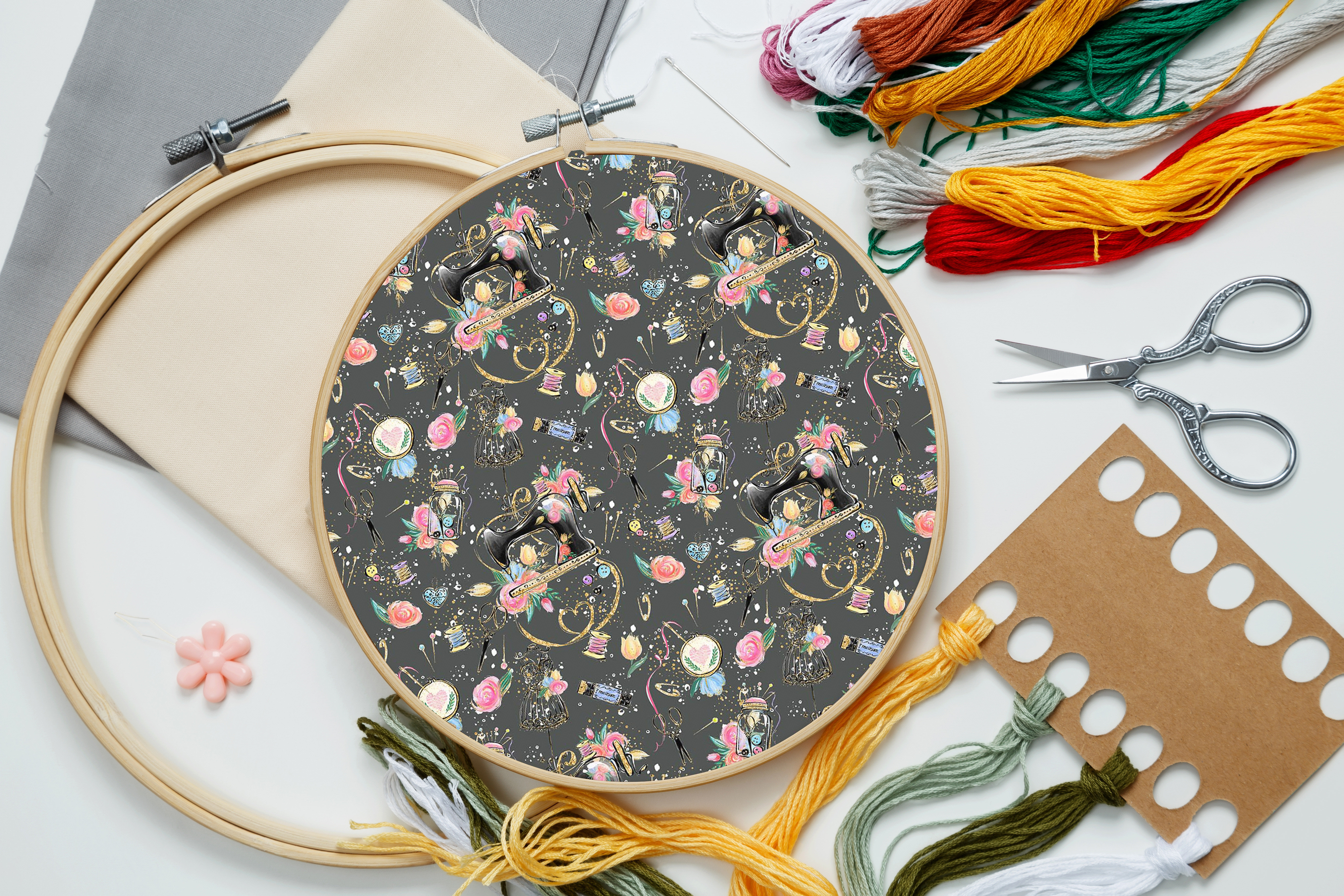 World Menagerie Bellechester Sewing Machine Print Fabric 1.0m x 1.5m ...