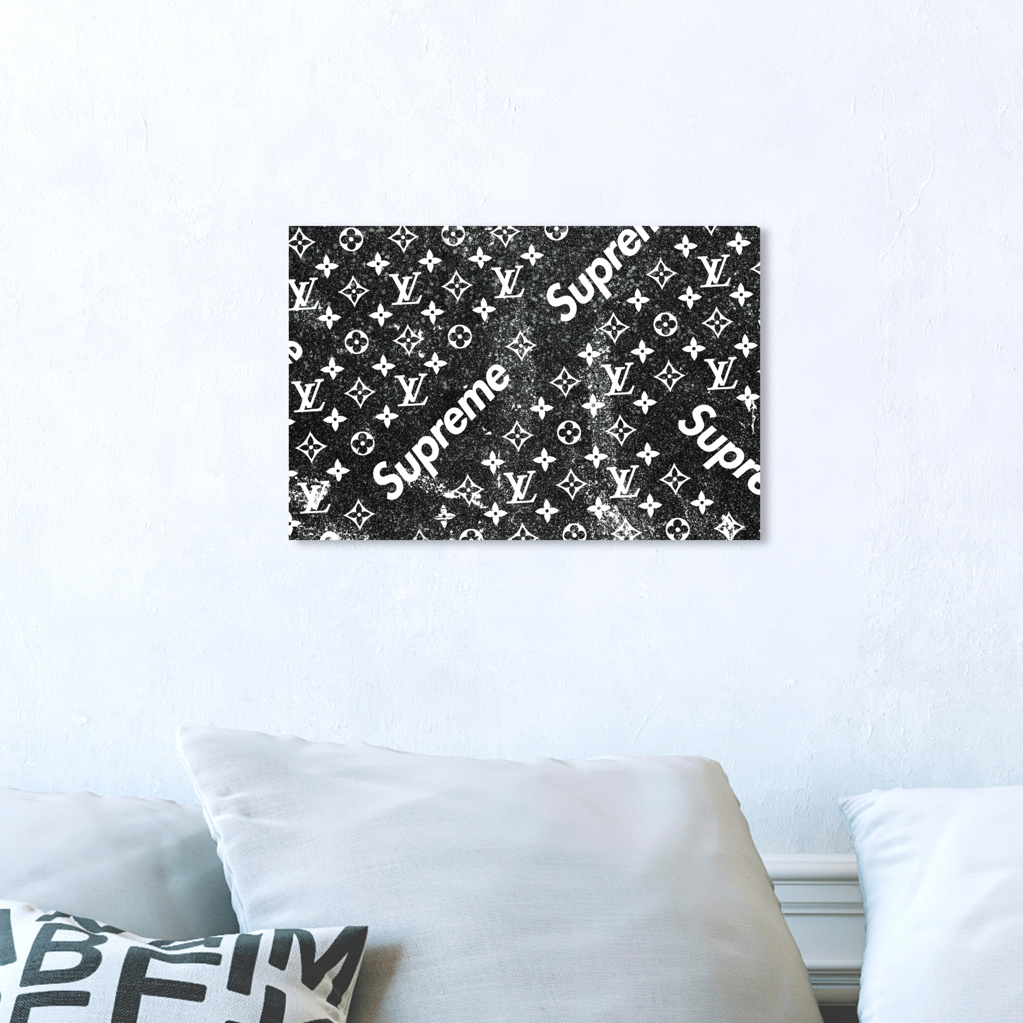 Oliver Gal Prints Fashion and Glam Black Urban Tagline - Floater Frame ...