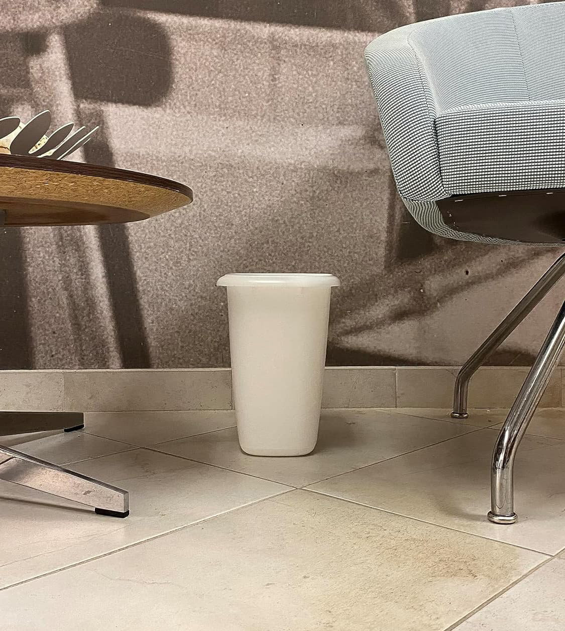 BUMEET White 1.5-Gallon Vanity Trash Can - For Bathroom & Office ...