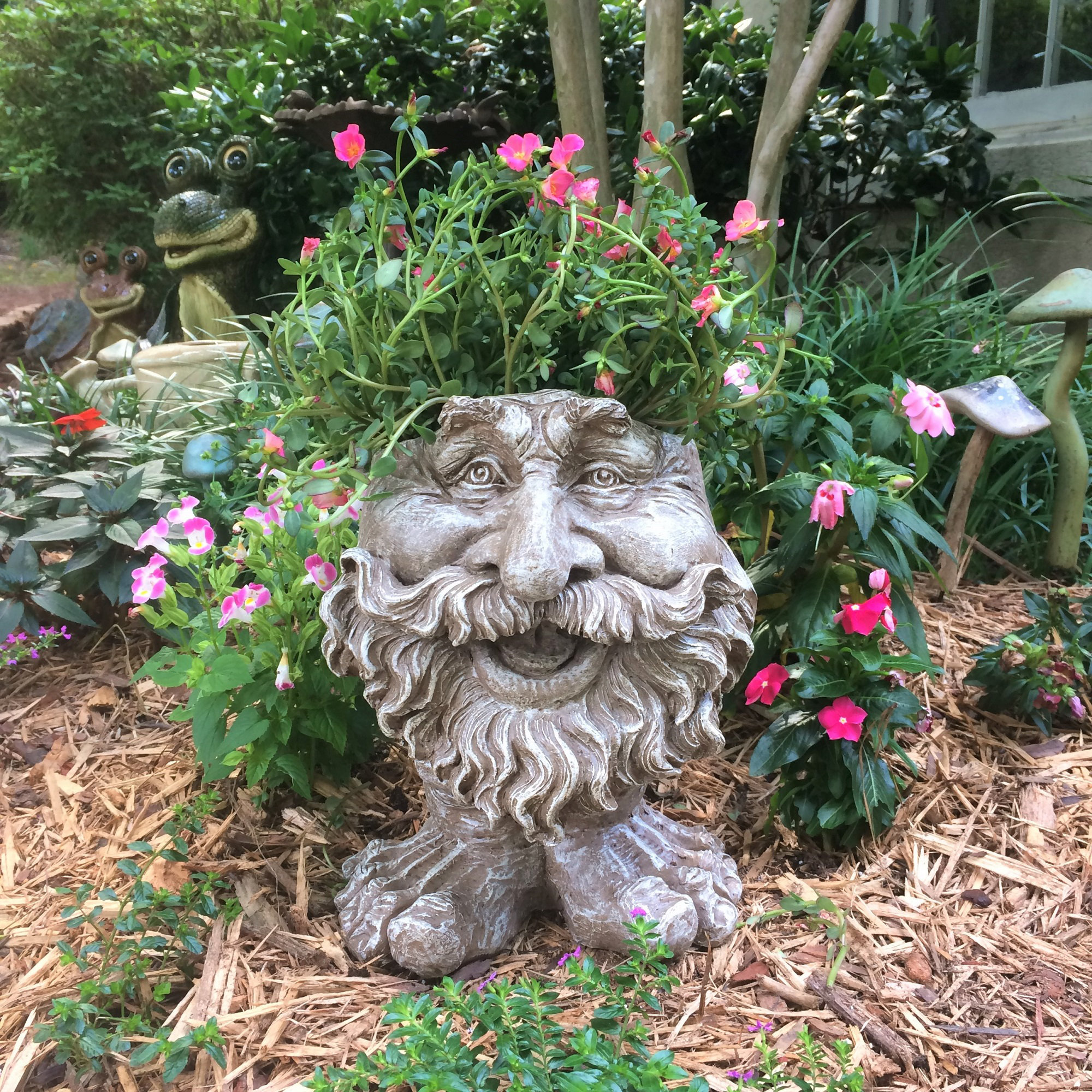 HomeStyles Muggly's Ole Salty Face Statue & Reviews | Wayfair