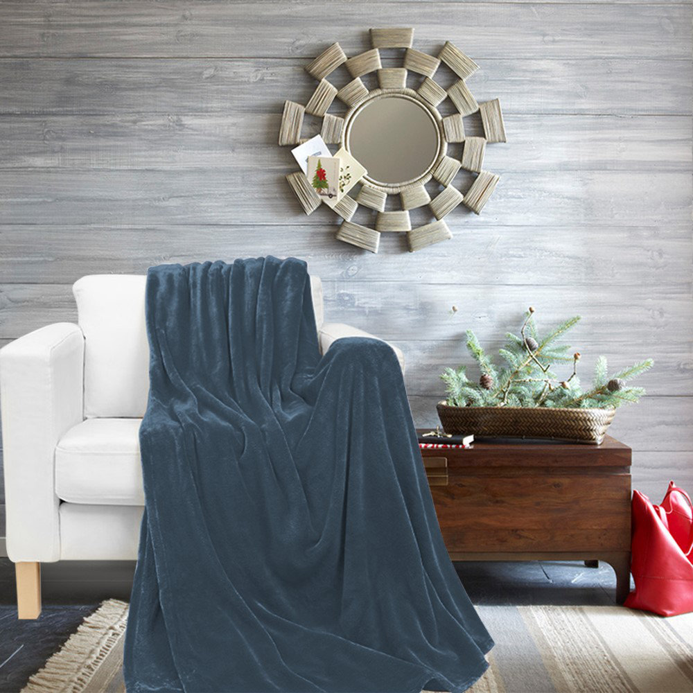 Linen Depot Direct Lauren Taylor Fleece Throw & Reviews | Wayfair