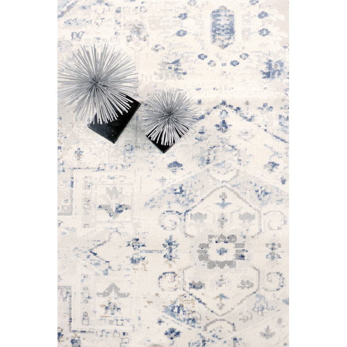 Pasargad Efes Rug & Reviews | Wayfair