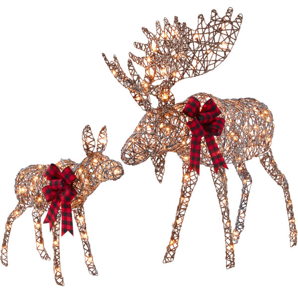 The Holiday Aisle® 2-Piece Moose Family, Lighted Rattan Christmas ...