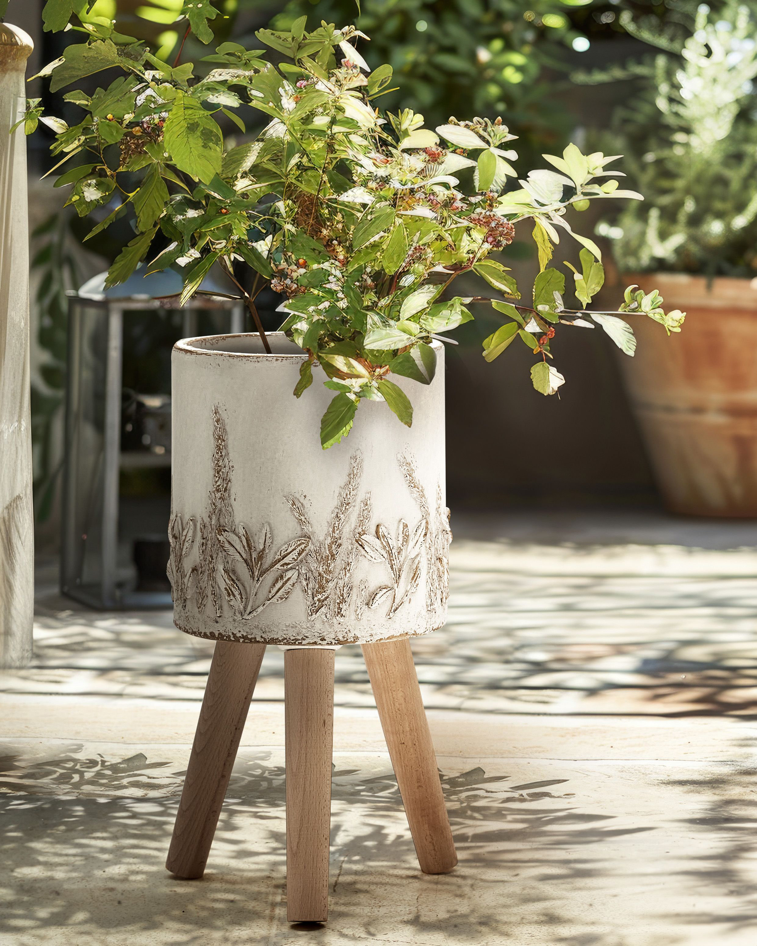 Lily Manor PREWEZA Handmade Ceramic Elevated Planter | Wayfair.co.uk
