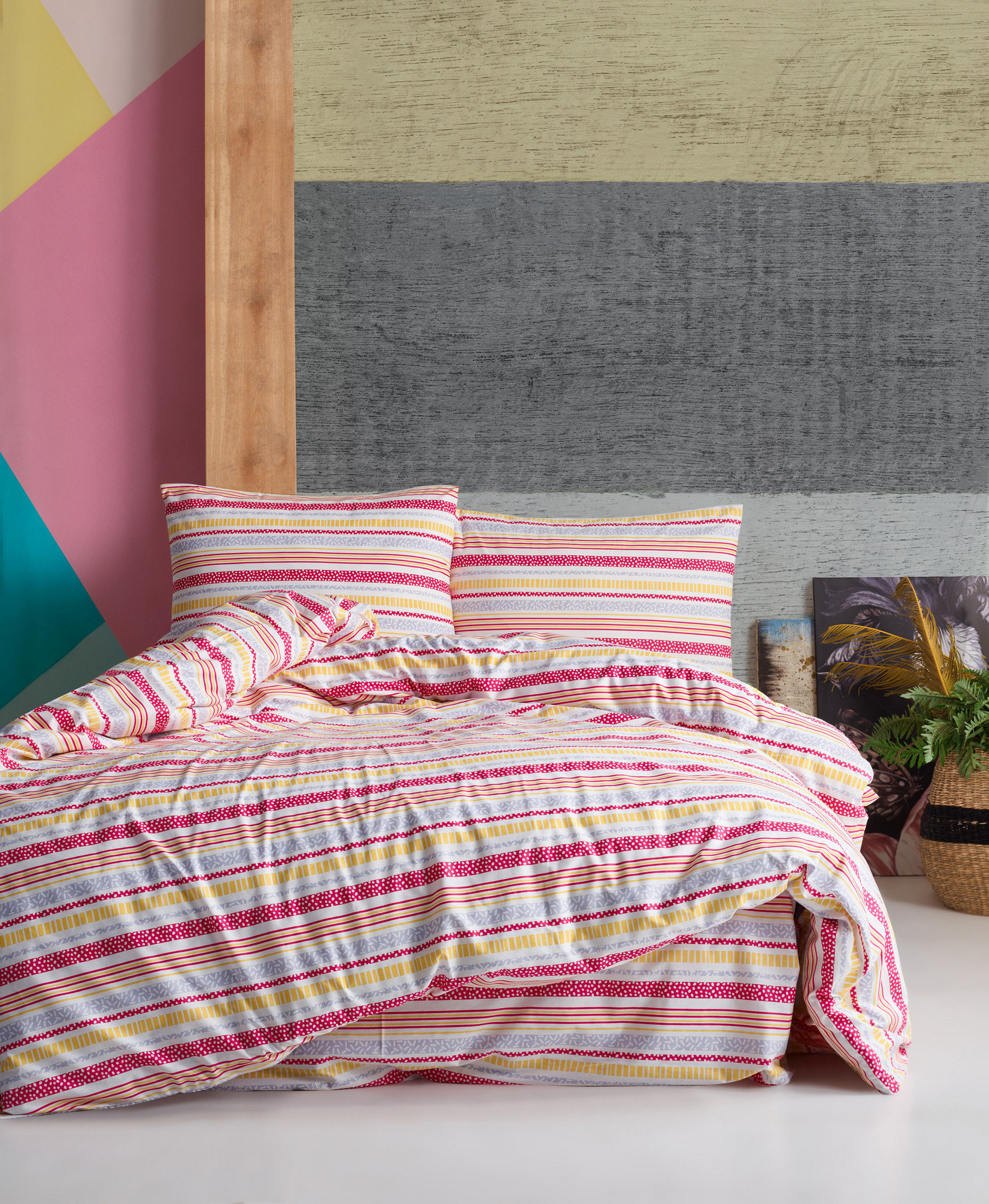 Asir Group INC Dornhoffer Pink/White/Yellow/Blue 100% Cotton Duvet ...