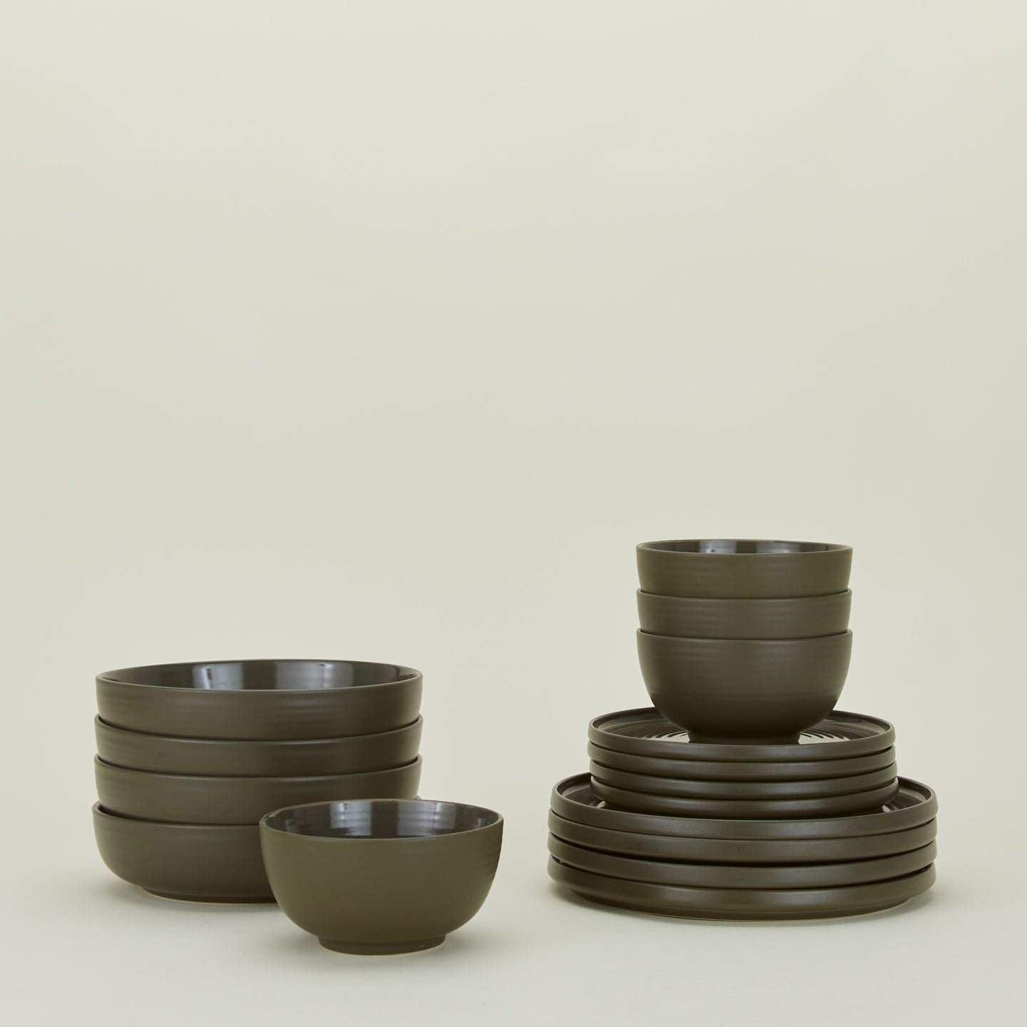 Hawkins New York Essential 16 Piece Stoneware Dinnerware Set - Service ...