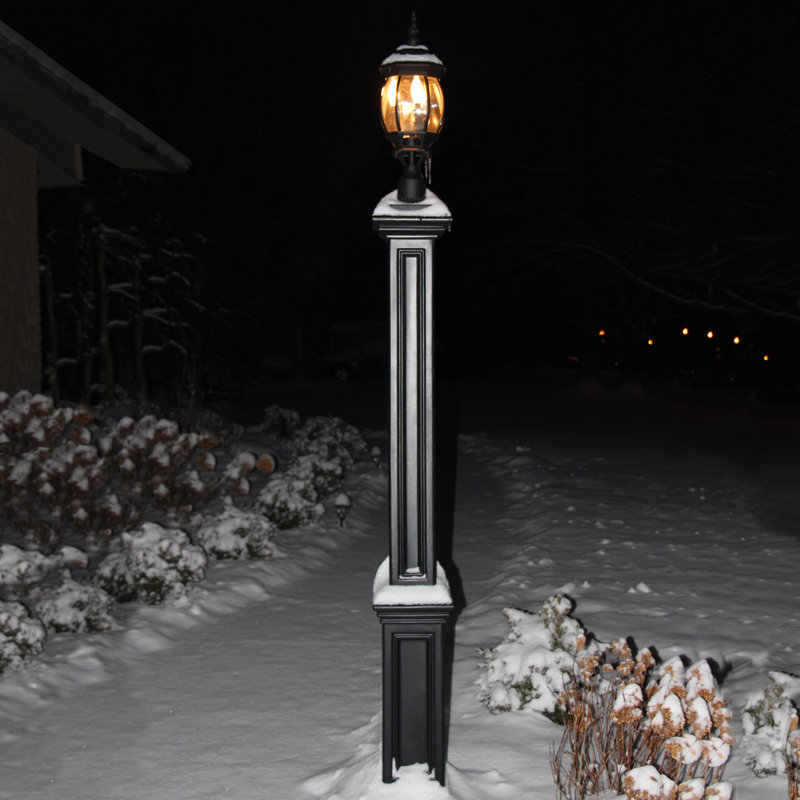 Mayne Inc. Signature Lamp Post (w/Mount) & Reviews | Wayfair