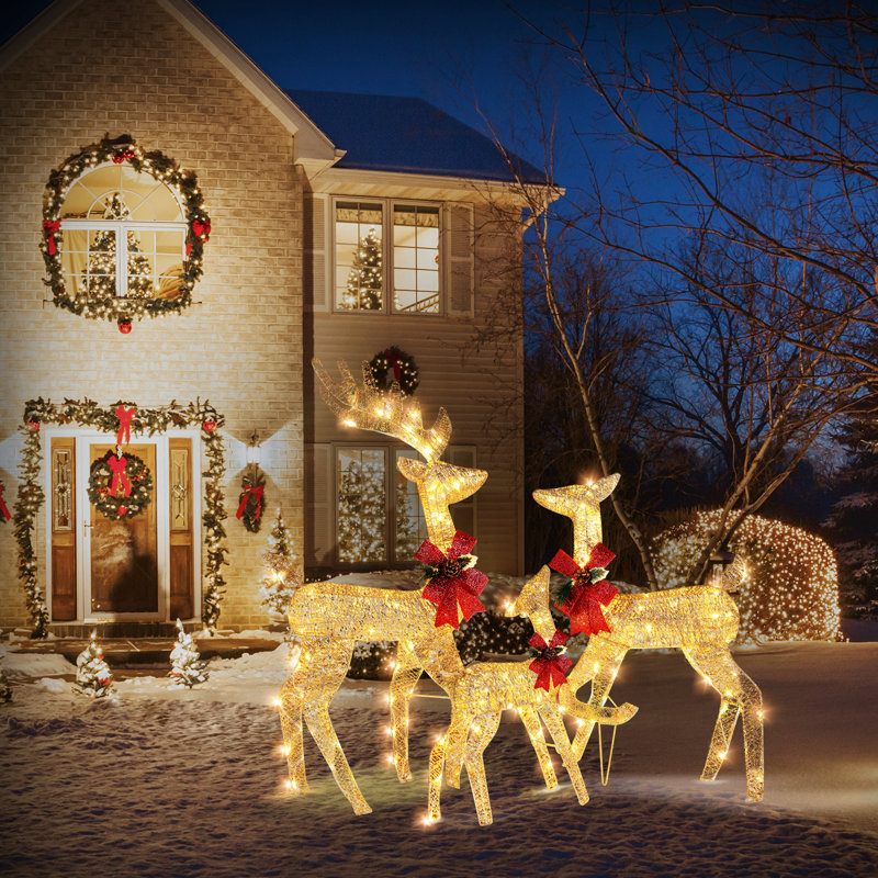 The Holiday Aisle® Reindeer Set Outdoor Christmas Decoration With LED ...