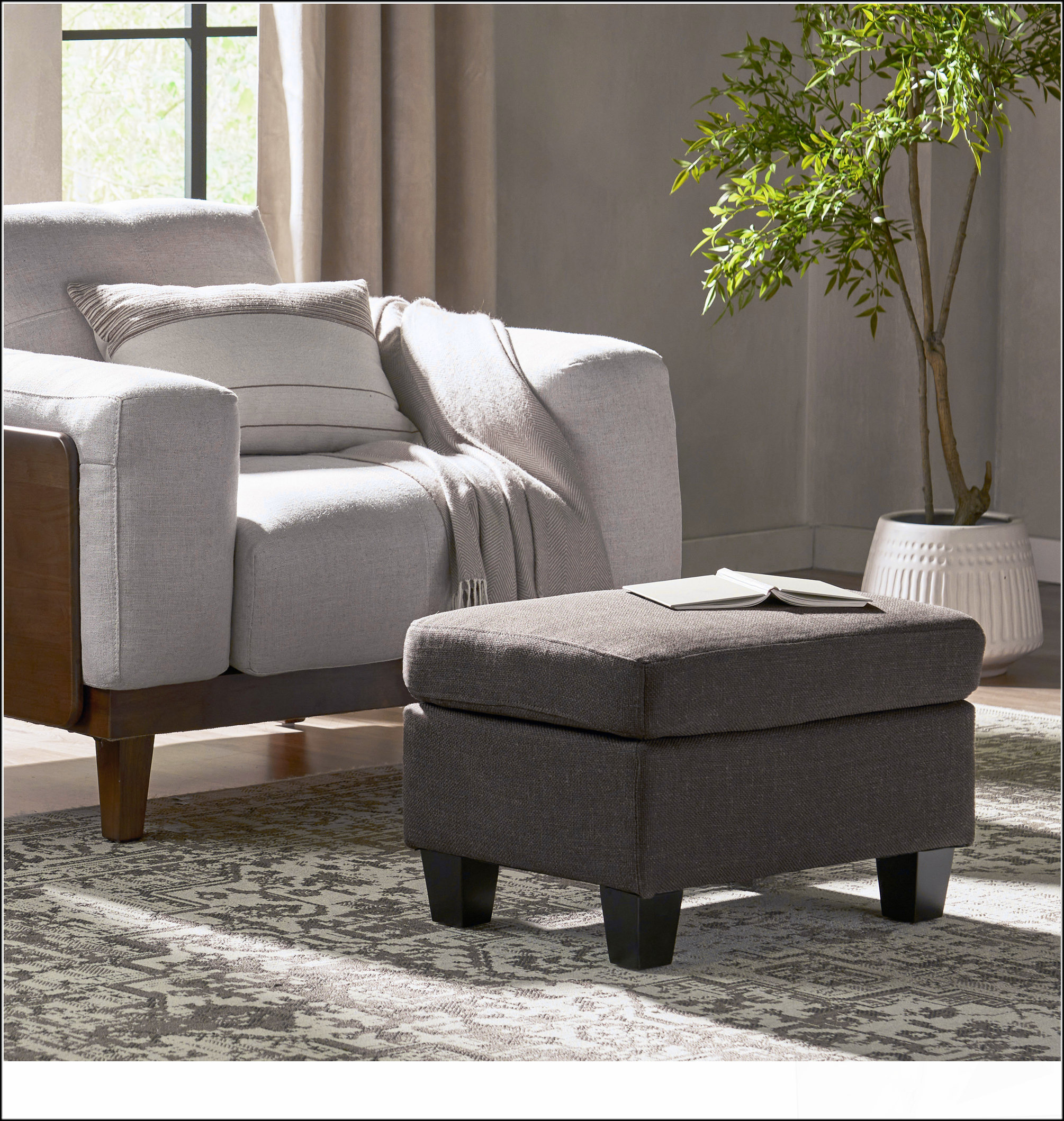 Winston Porter SPRINGFIELD OTTOMAN A solid basic framework, comfortable ...