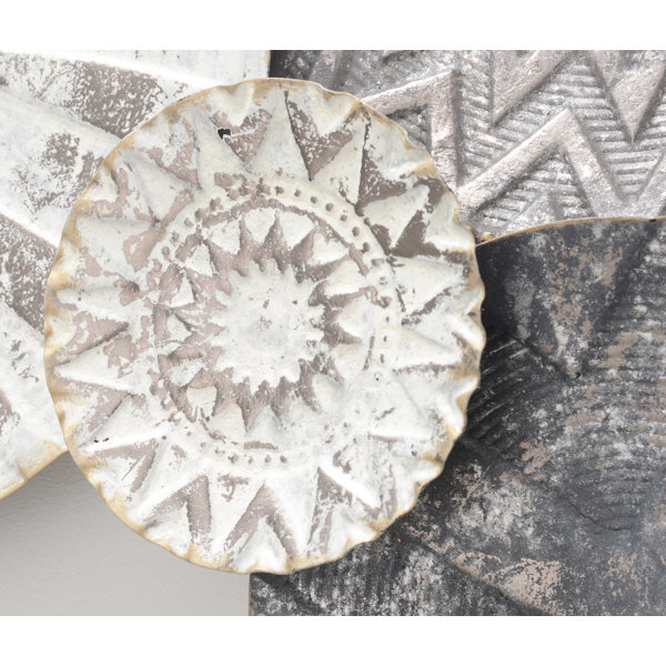 Dakota Fields Floating Roundels Atelier Metal Wall Décor & Reviews ...
