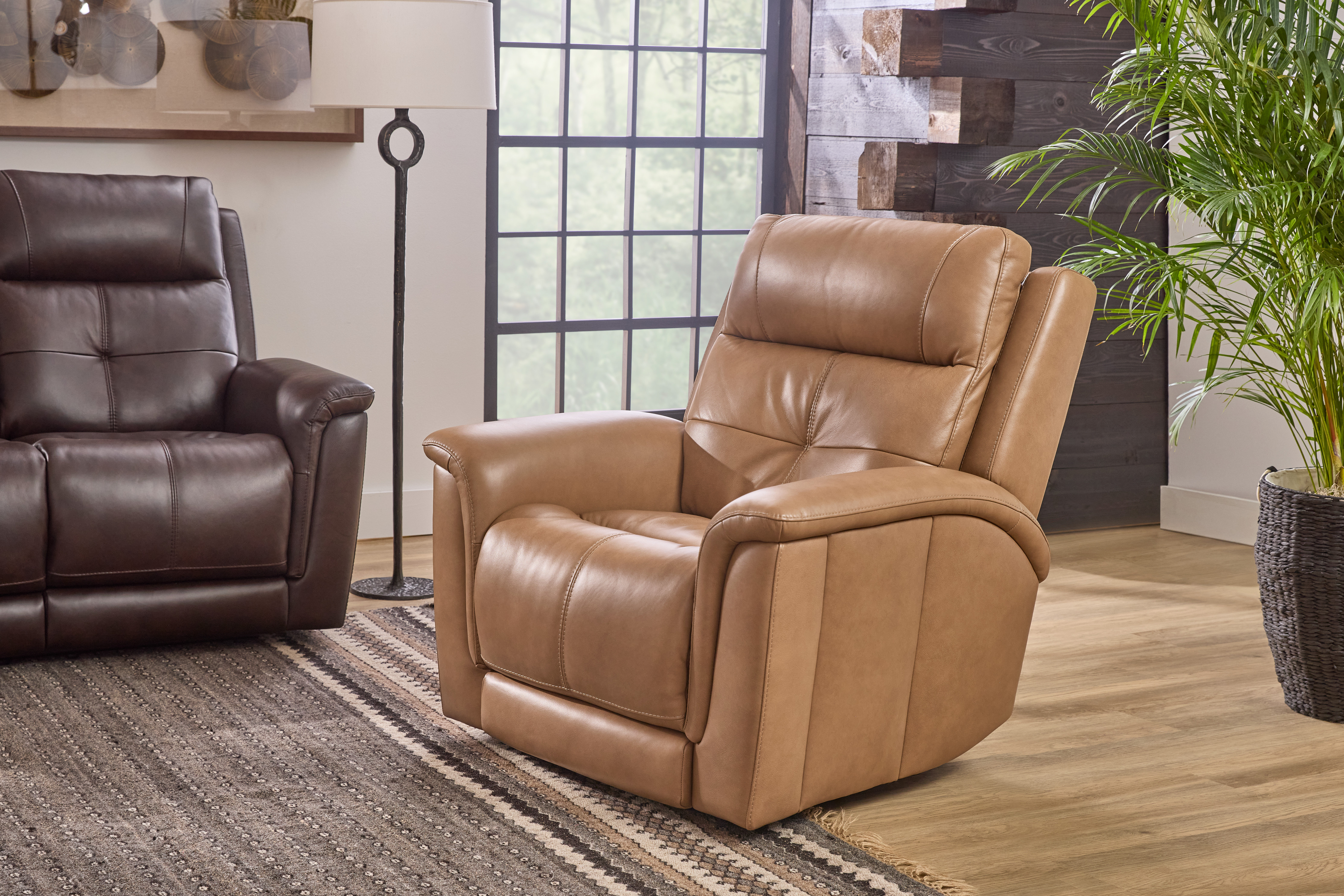 Flexsteel Ranger Power Recliner With Power Headrest, Lumbar, Heat ...