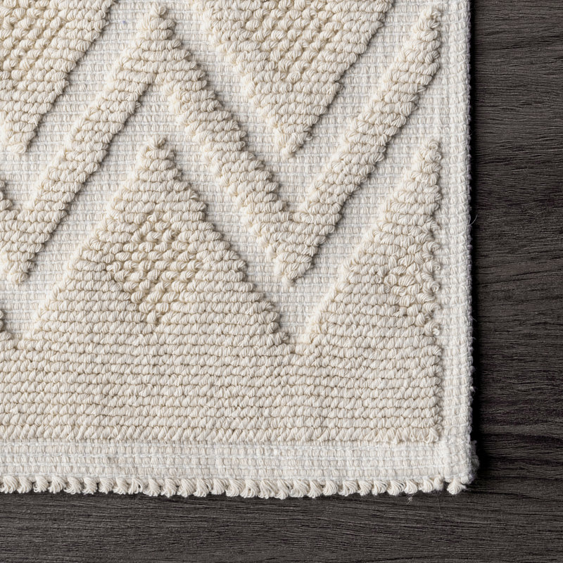 Foundry Select Easton Textured Tribal Bath Mat | Wayfair