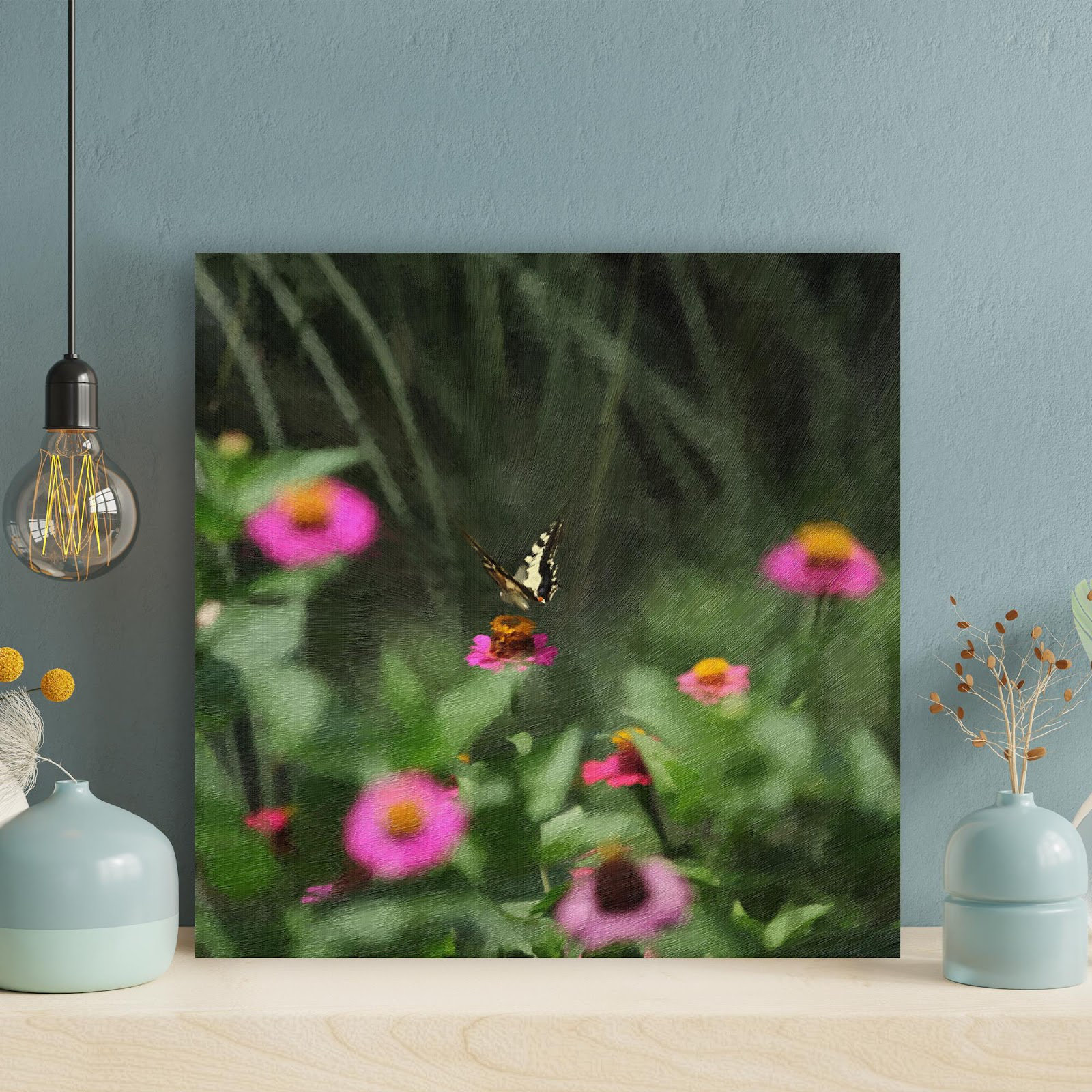 Rosalind Wheeler Shallow Focus Photography Of Black And Yellow ...