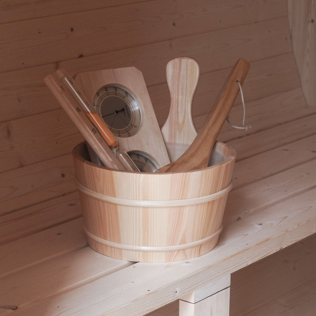 ALEKO Outdoor Rustic Cedar Barrel Steam Sauna - Front Porch Canopy - UL ...