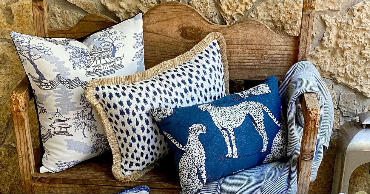 SallieDuncanDesigns Sallie Duncan Designs Lumbar Indoor/Outdoor Throw ...