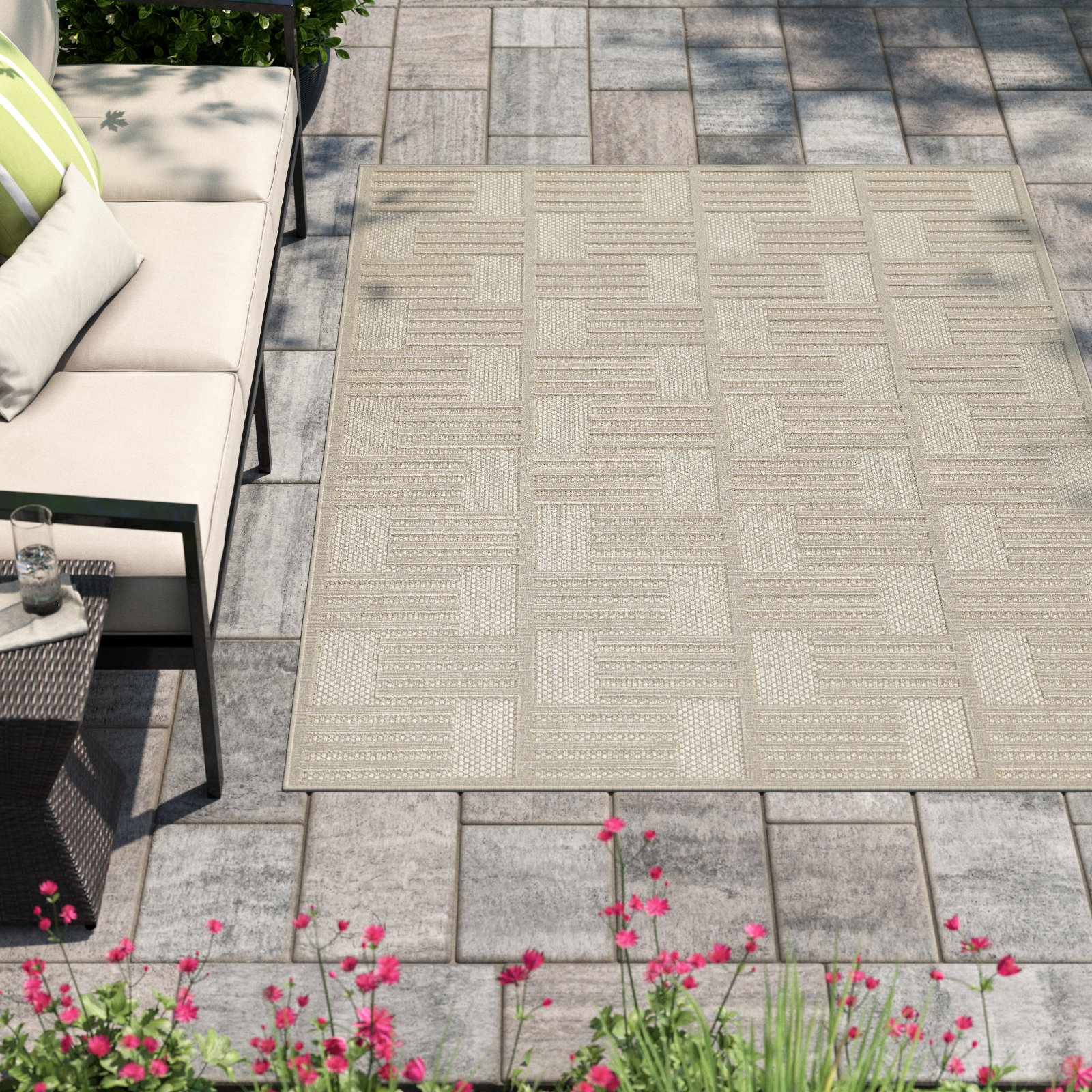 AllModern Tapis intérieur / extérieur en polypropylène tissé à la machine Trilby et Commentaires ...