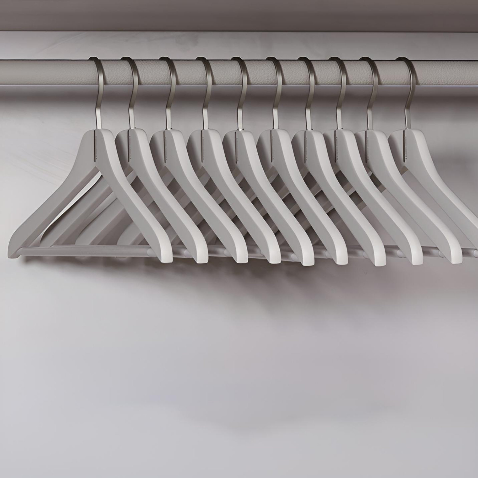 Rebrilliant Elegant Wooden Hangers - No Crease Clothing Management ...