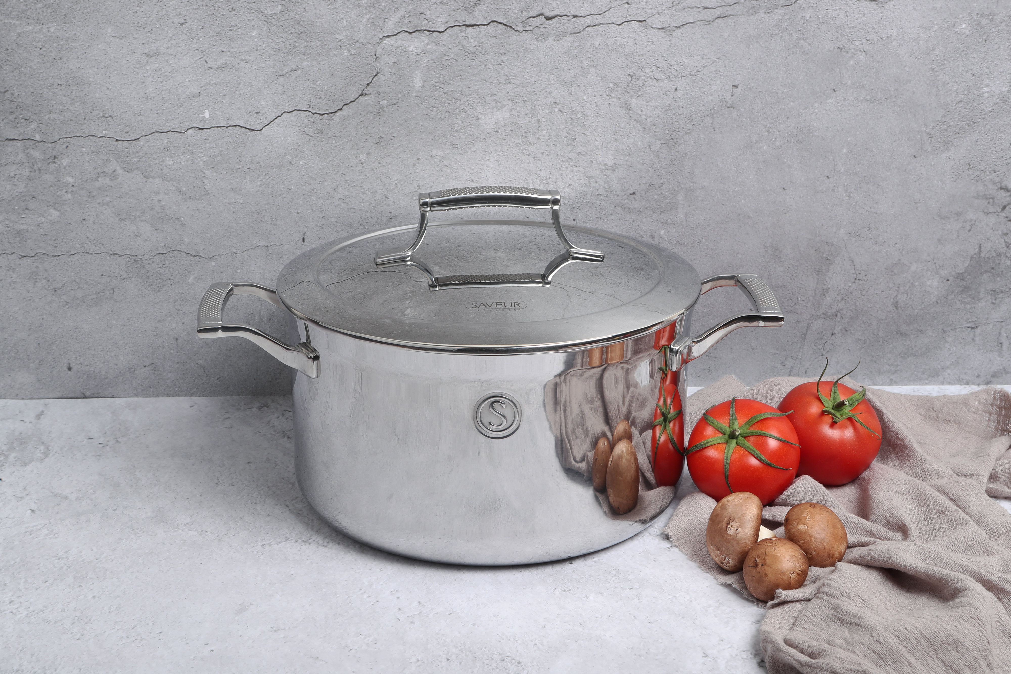 Saveur Selects Stainless Steel Stock Pot with Lid | Wayfair