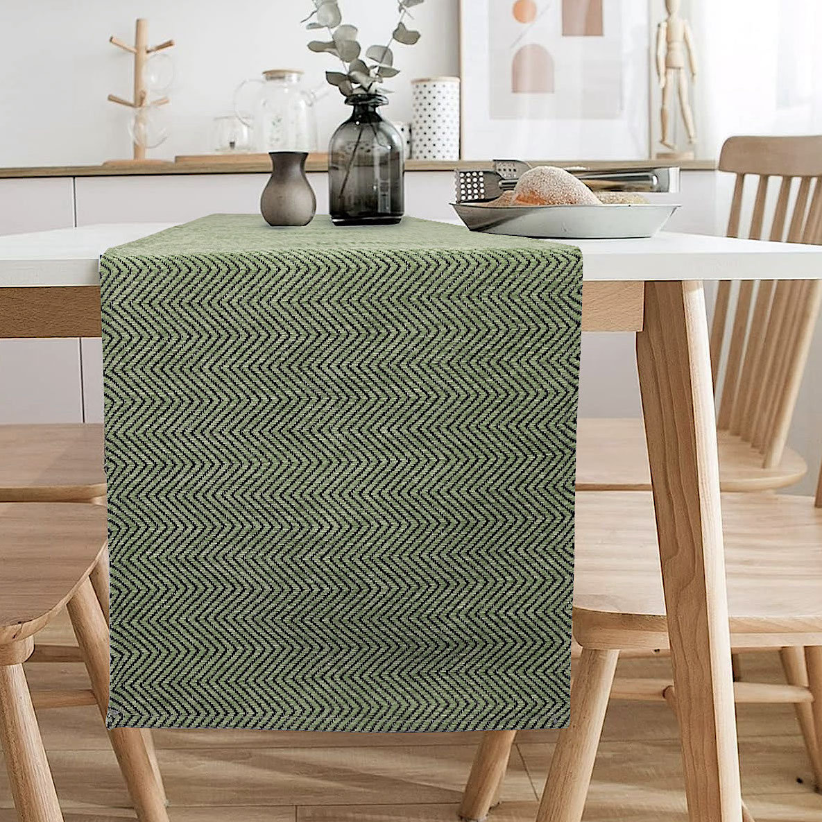 weilaicheng Table Runner Chevron Pattern Kitchen Dining Table Runner ...