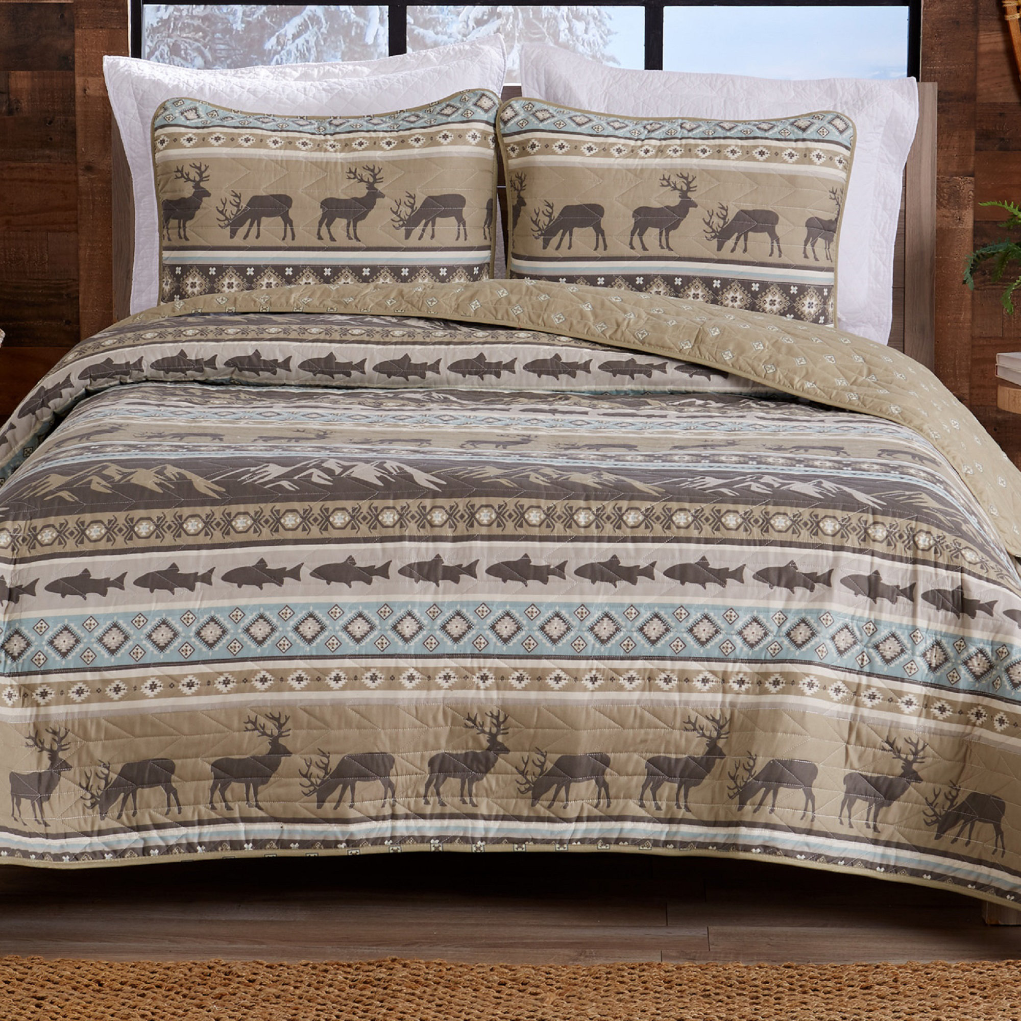 FreshFolds Wildlife Mountainscape Lodge Quilt Set with Shams & Reviews ...