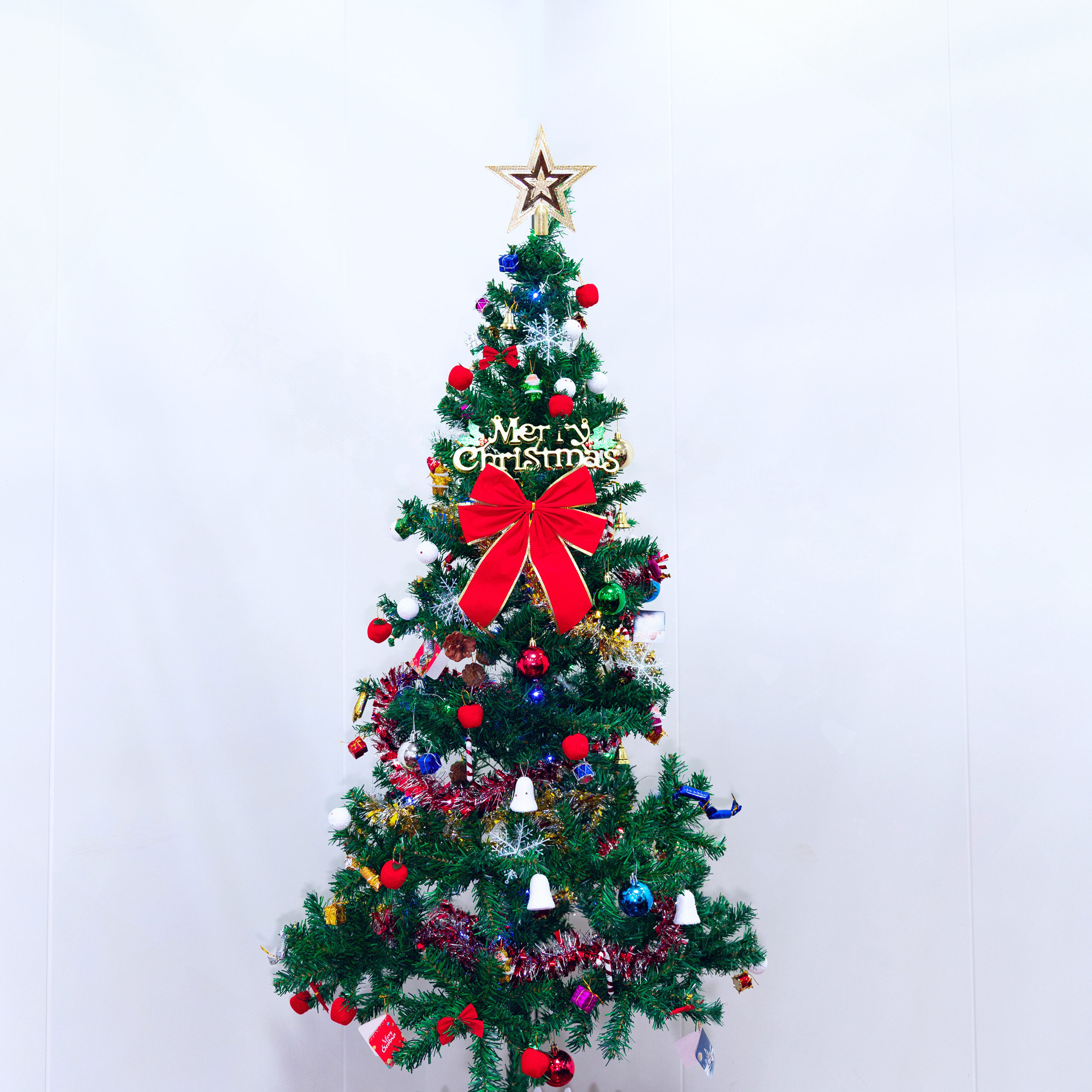 Charlton Home® 6Ft Christmas Tree With LED Energy-Saving Lights ...