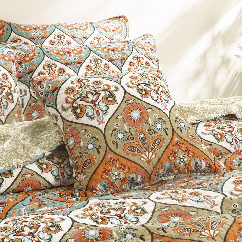 DaDa Bedding Bohemian Quilt Set & Reviews | Wayfair