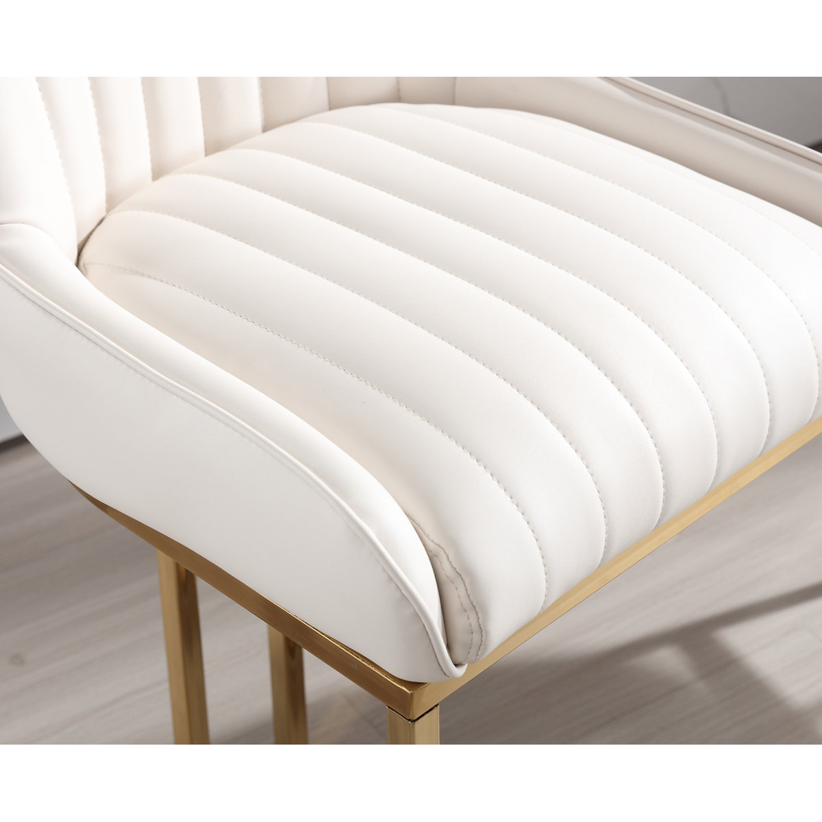 Mercer41 Daylani Upholstered 26.25'' Counter Stool with Metal Frame ...