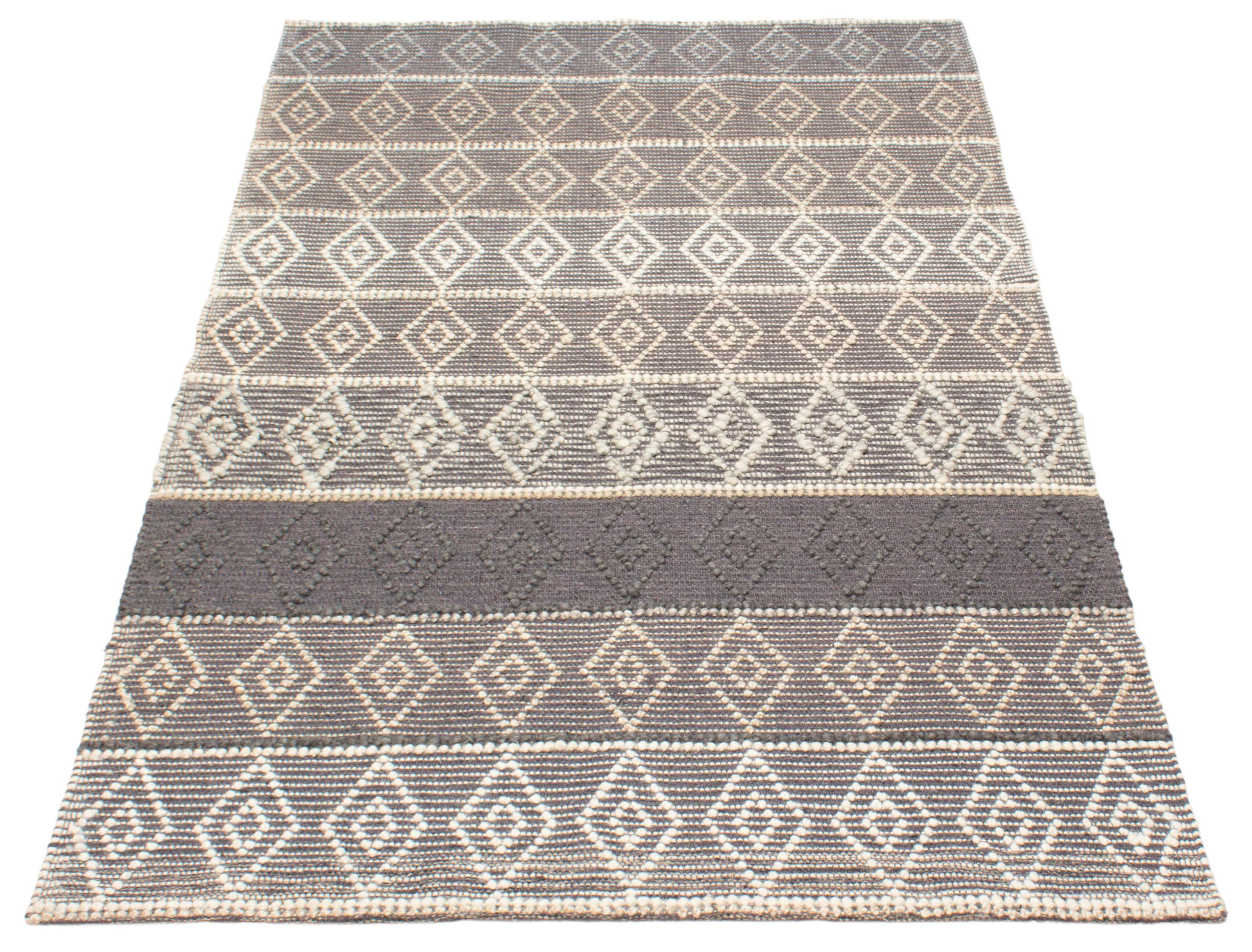 Isabelline Denaeja One-of-a-Kind Rectangle 5'1" X 8'2" New Age Wool ...