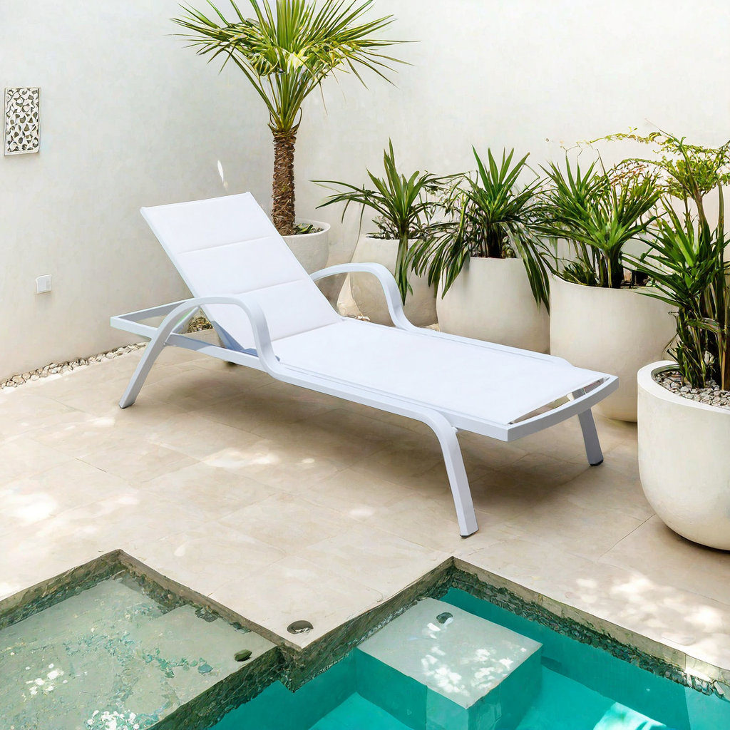 Elegance Furnishings Adjustable Poolside Sunbed Outdoor Metal Chaise ...