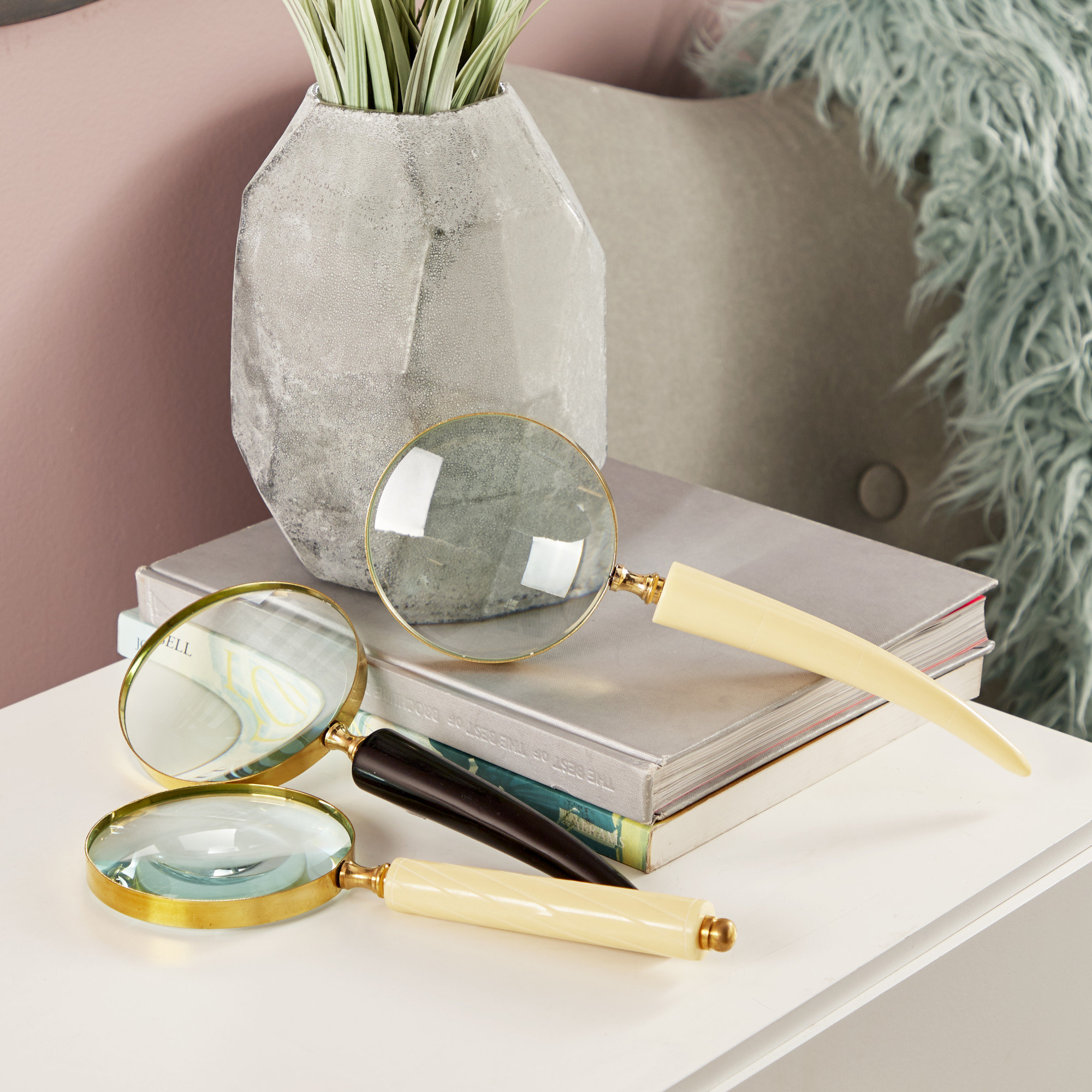 CosmoLiving by Cosmopolitan Metal Black Magnifying Glass with Bone ...