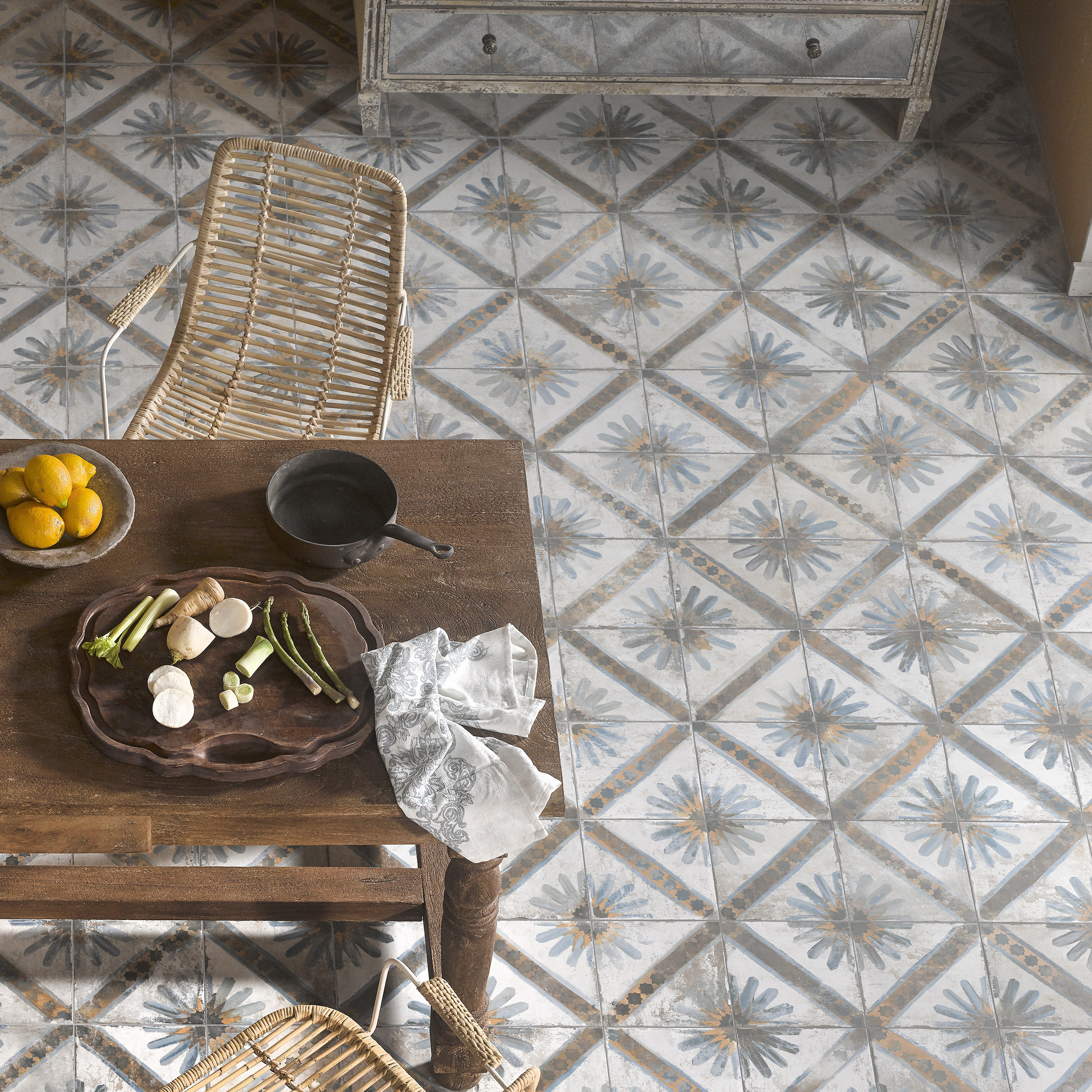 Merola Tile Kings Marrakech 18" x 18" Ceramic Patterned Wall & Floor ...