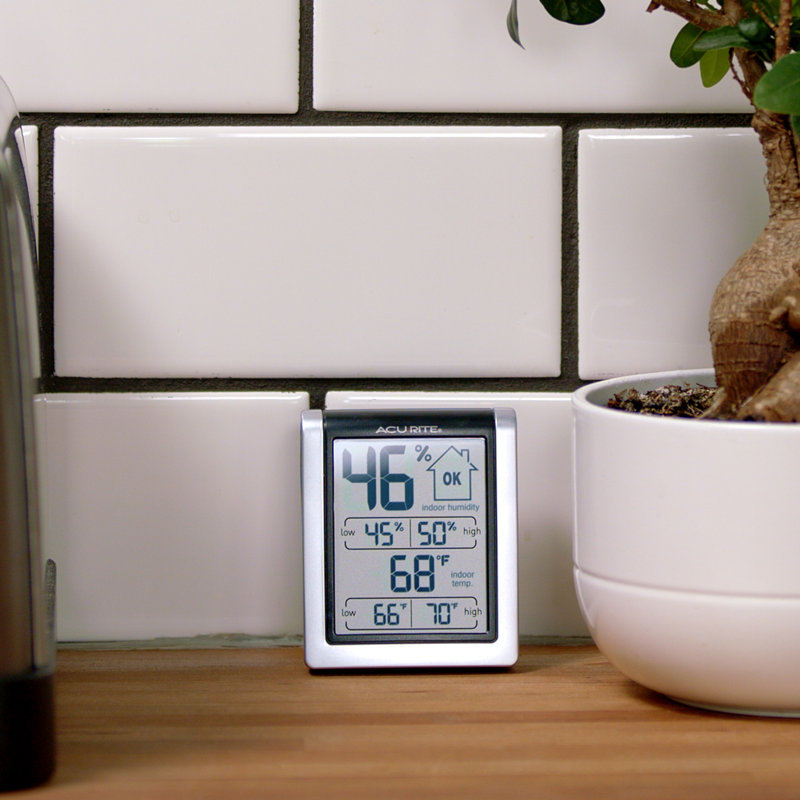 AcuRite Digital Indoor Thermometer and Hygrometer Monitor for Inside ...