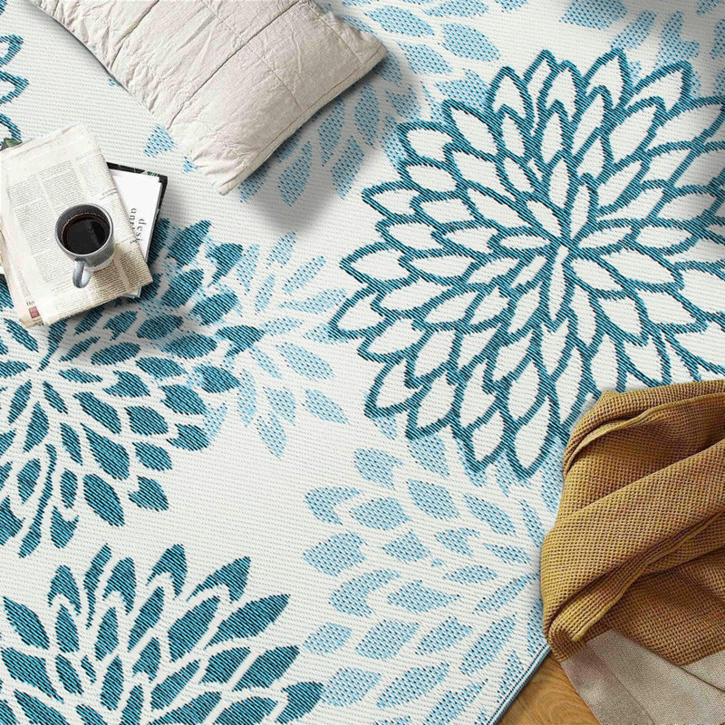 Winston Porter Ramveer Floral Blue/Ivory Reversible Indoor/Outdoor ...
