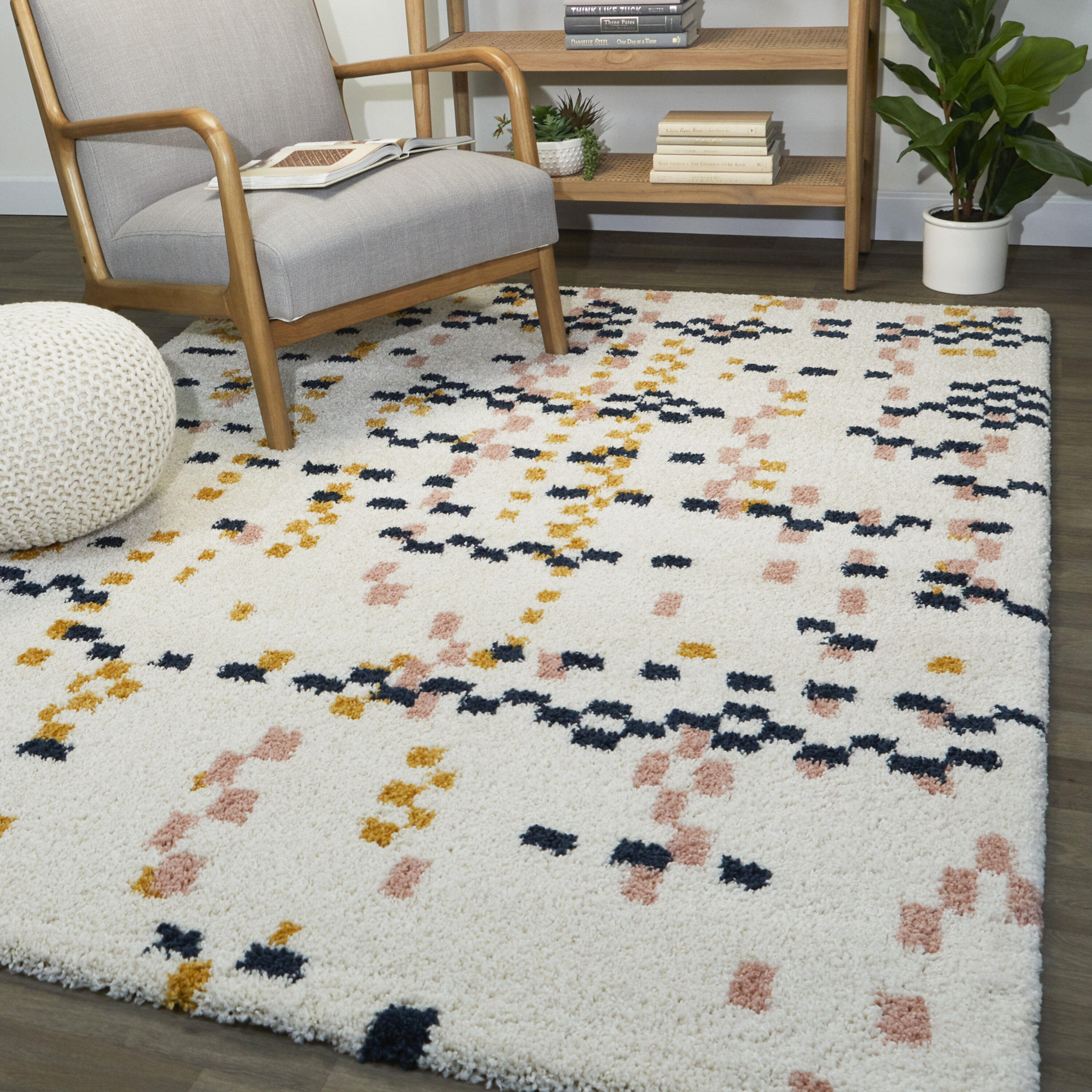 Ivy Bronx Hoskins Abstract Cream Shag Area Rug - Wayfair Canada
