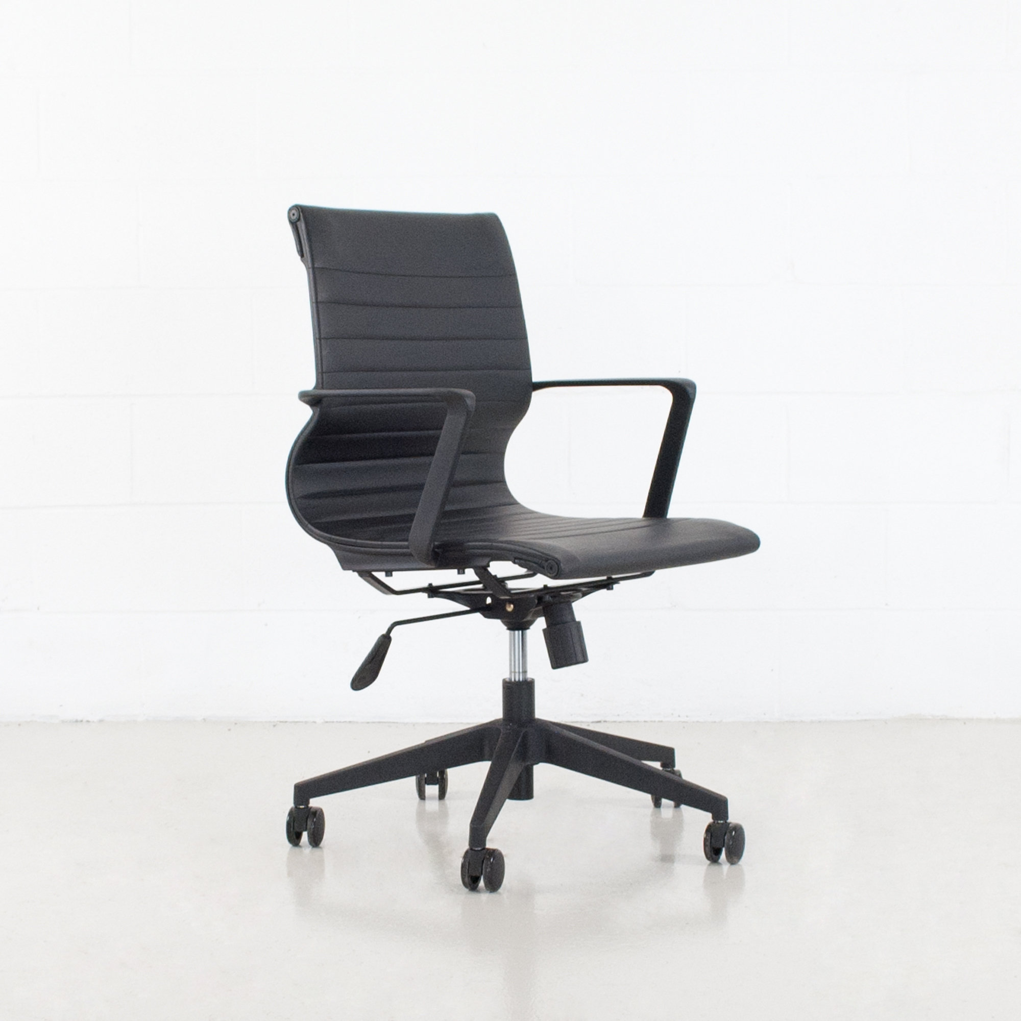 Hokku Designs Bolden Ergonomic Conference Chair | Wayfair