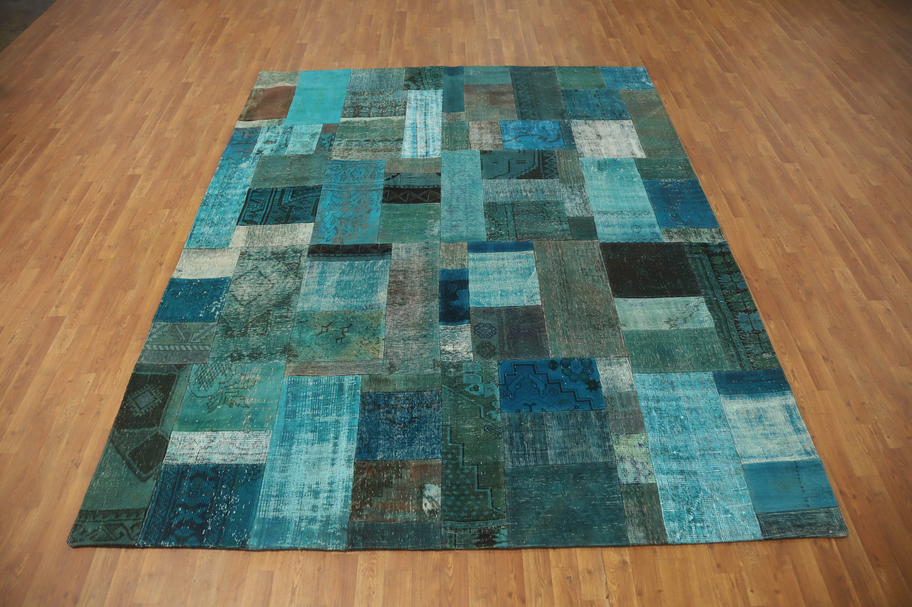 Isabelline Turquoise Wool Patchwork Distressed Area Rug 8x10 | Wayfair