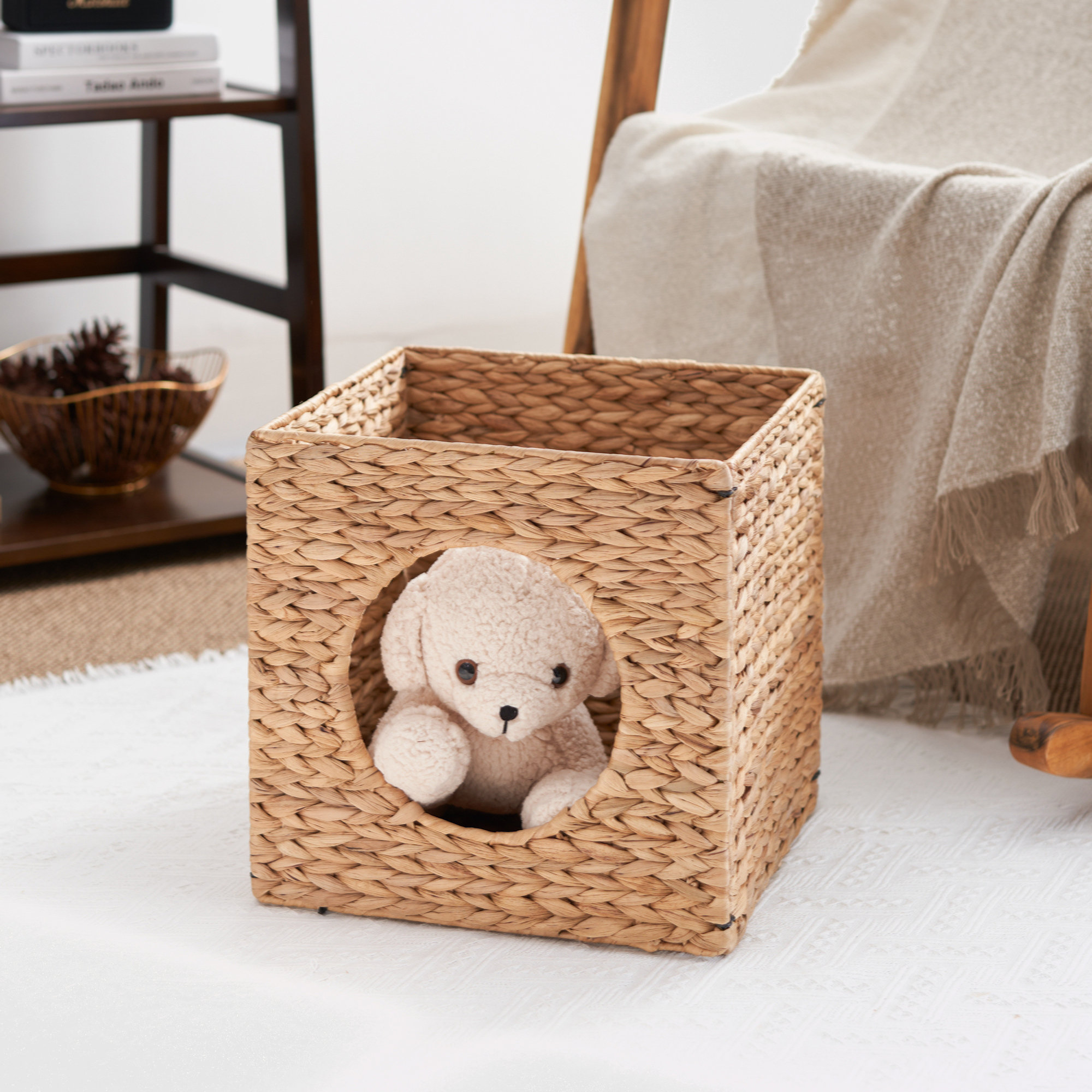 Archie & Oscar™ Water Hyacinth Woven Wicker Square Cat Bed Cave - 13" X ...