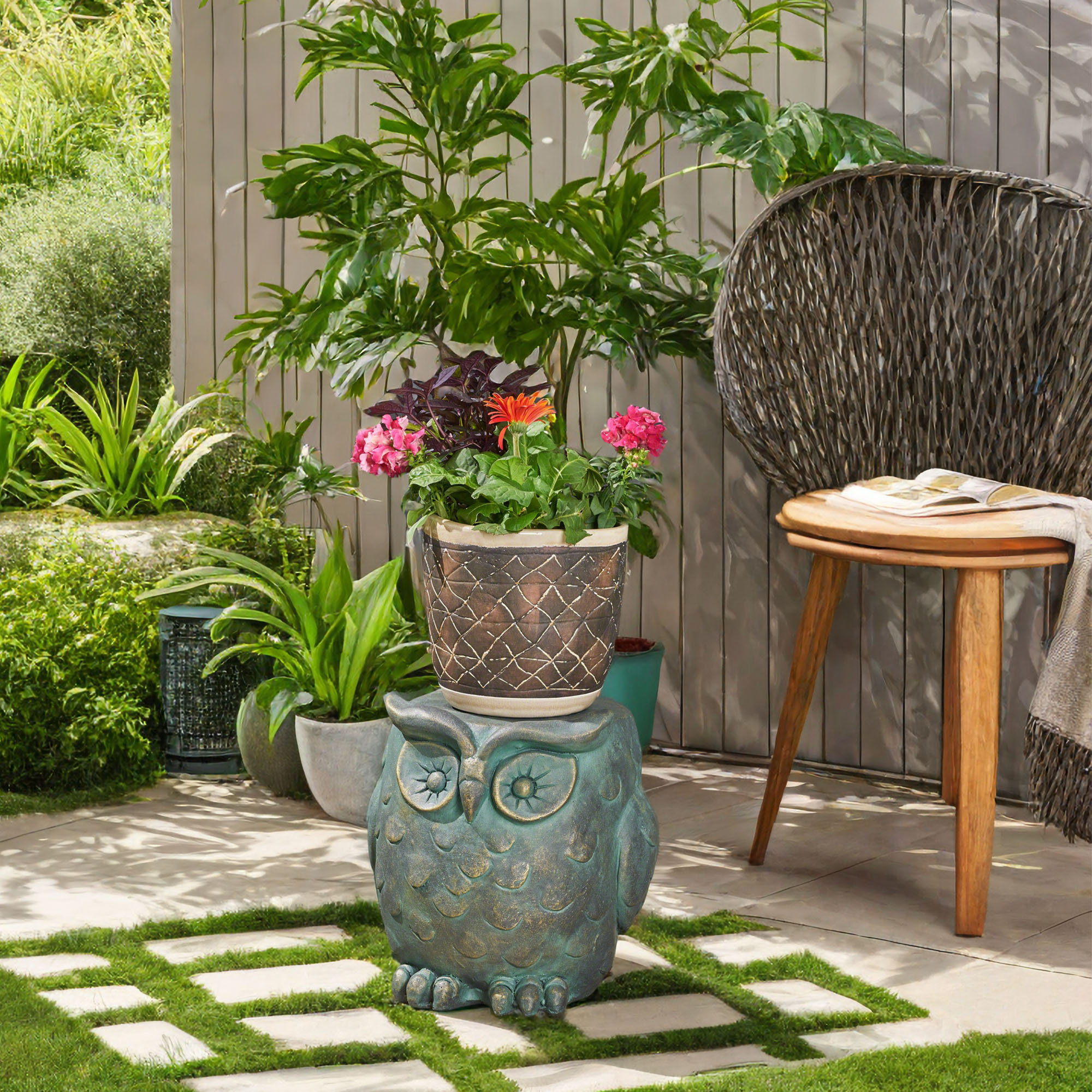 Millwood Pines Martelle Owl Garden Decor for Outside, Concrete Garden ...