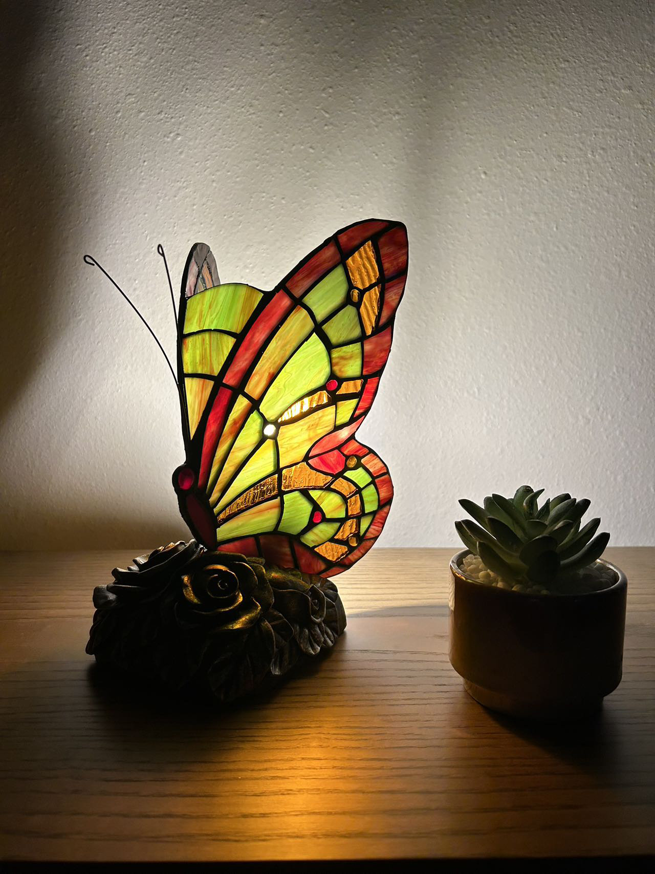 ENJOY Tiffany Butterfly Mini Night Light Table Lamp Stained Glass Shade ...