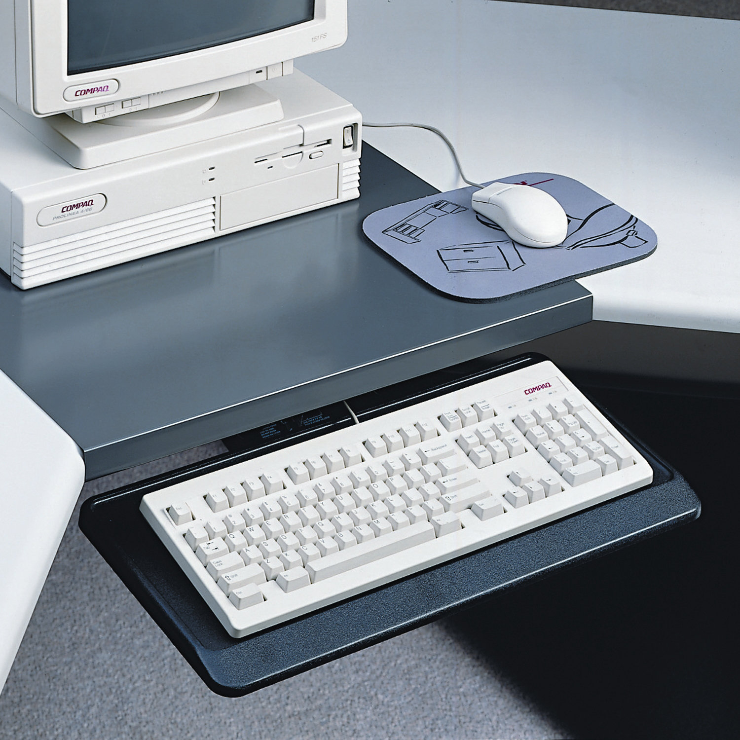 HON 38000 Series 22.5" W Desk Bridge and Connector - Wayfair Canada