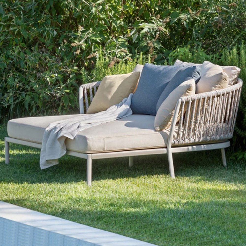 Elegance Furnishings Leisure Waterproof Patio Daybed 62.99'' Fabric ...