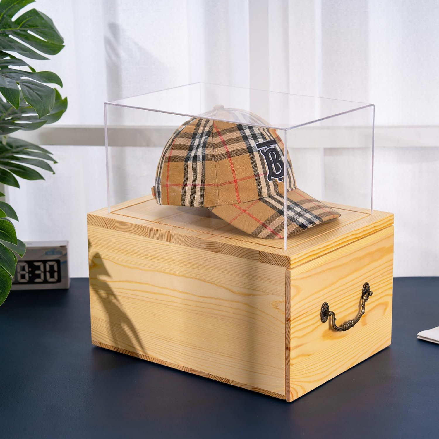 RIVERCITY CUSTOM CABINETRY, INC. Hat Display Case,Acrylic Baseball Hat ...