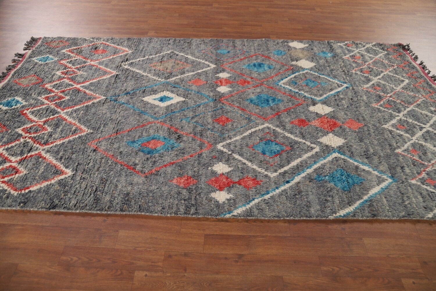 Isabelline Handmade Gray Moroccan Living Room Rug 5x10 | Wayfair
