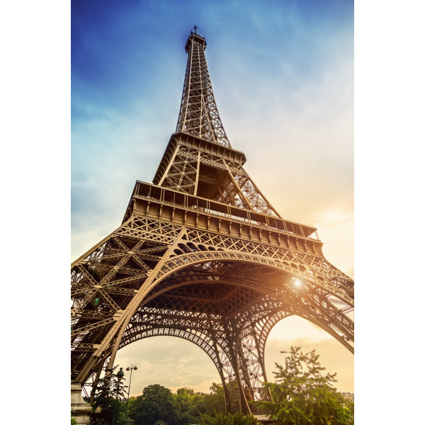 Hokku Designs Feguens Eiffel Tower On Canvas by Adisa Print | Wayfair