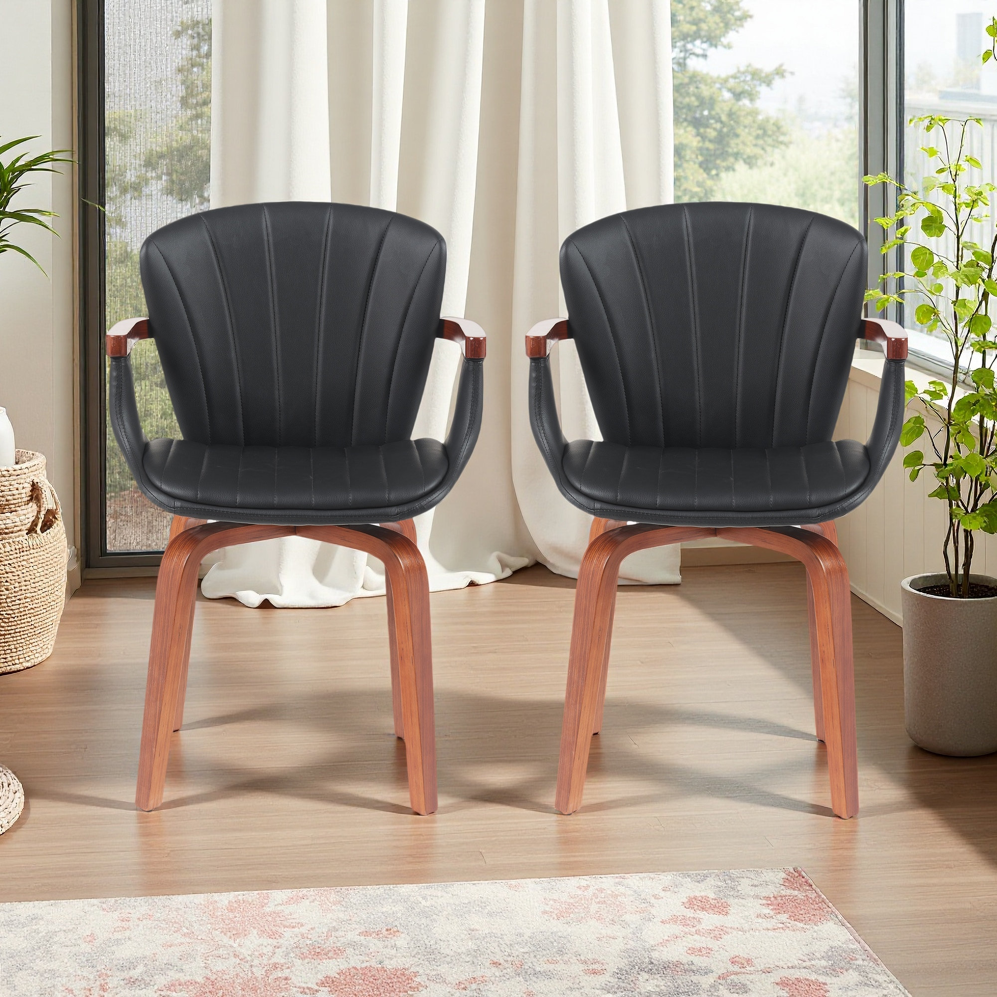 George Oliver Chaises de salle à manger pivotantes de style Mid-Century ...