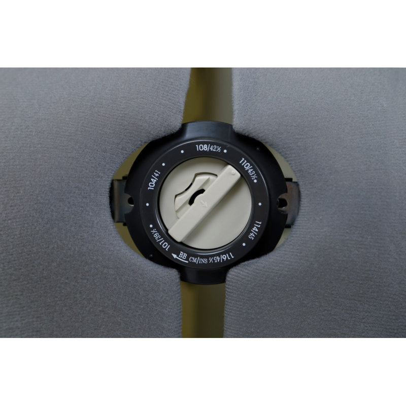 Singer Adjustable 66.92" H x 16.53" W x 16.53" D Dress Form & Reviews ...