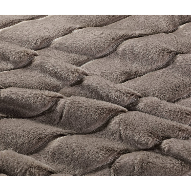 Ebern Designs Teodor Ribbed Faux Rabbit Fur Layered Polyester Throw ...
